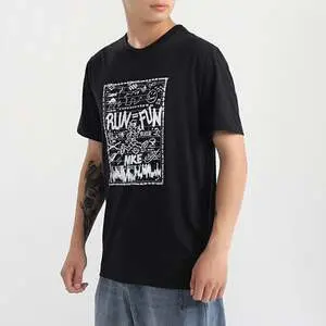 Nike Short Sleeve Graphic Tee