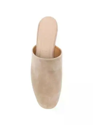 AeydĒ Rega Round-toe Mules