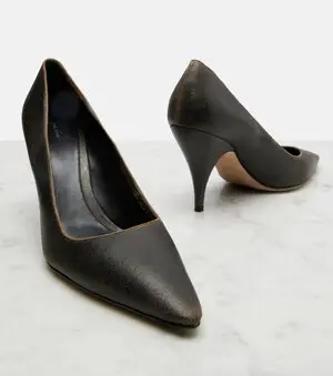 THE ROW Liisa Three Leather Pumps - Brown