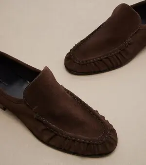 THE ROW Soft Ruched Suede Loafers - Brown