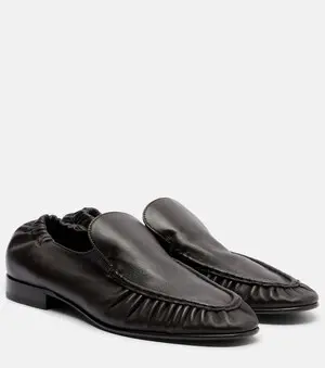 THE ROW Soft Ruched Leather Loafers - Brown