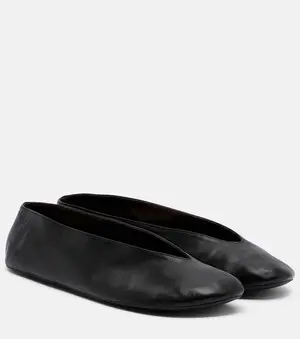 THE ROW Fay Leather Ballet Flats - Black
