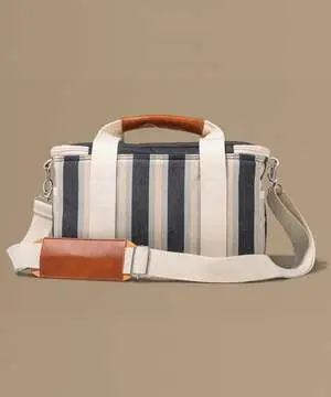 BUSINESS & PLEASURE The Premium Cooler Bag
