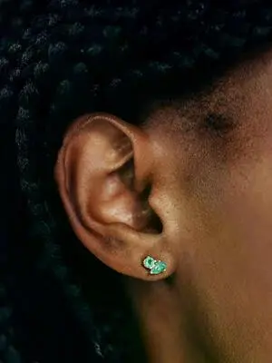 Anzie 14k Yellow Gold Emerald Stud Earrings