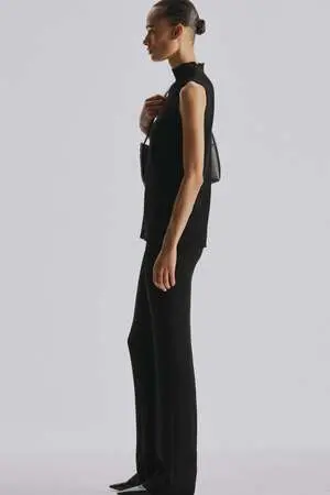 THE ROW Sleeveless Mockneck Top