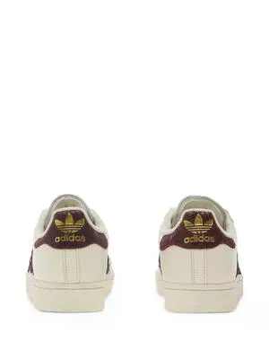 Adidas Superstar Sneakers