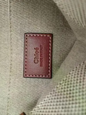 Chloé Woody Logo-strap Tote Bag - Neutrals
