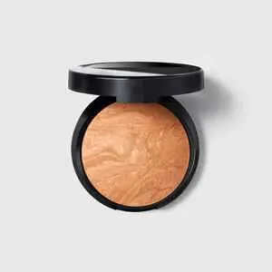 Laura Geller Beauty Baked Balance-n-glow Illuminating Foundation Multicolor