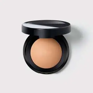 Laura Geller Beauty Baked Blurring + Setting Powder - Light/medium