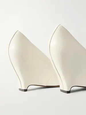 MAISON MARGIELA Leather Heel-less Pumps - White
