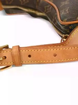 LOUIS VUITTON Monogram Croissant Pm Handbag - Brown