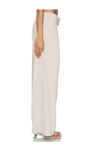 SOVERE / Deena Pant