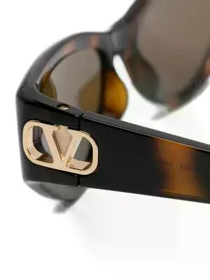 Valentino Garavani Vlogo Cat-eye Sunglasses