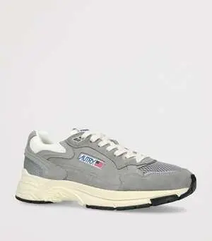 AUTRY Suede Hyperway Runner Sneakers - Grey