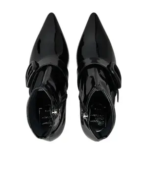 ROGER VIVIER Viv' Choc Stretch Lacquered Buckle Ankle Boots