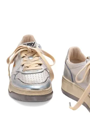 AUTRY Perforated Lace-up Sneakers