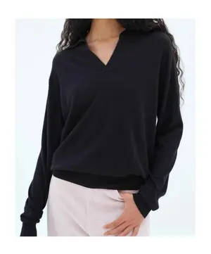 Auralee V-neck Polo Top