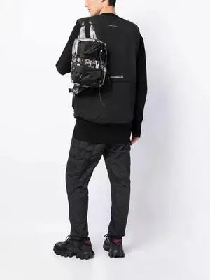 ISO.POETISM Abstract Print Panelled Shoulder Bag