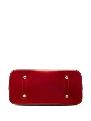 LOUIS VUITTON Monogram Vernis Alma Gm Handbag - Red