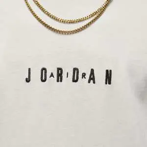 JORDAN Emb T-shirt - White