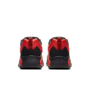 Nike Max 200 - Red/black