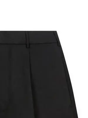 ABOUT:BLANK Pleated Shorts