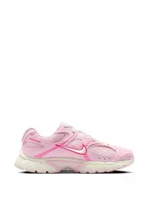 Nike V5 Rnr Lace-up Sneakers - Pink