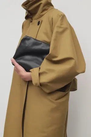 THE ROW Large Bourse Shoulder Bag