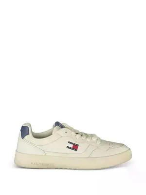 Tommy Hilfiger Logo Patch Lace-up Sneakers - Neutrals