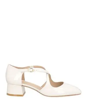 STUART WEITZMAN Patent Leather Pumps - Cream