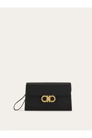 FERRAGAMO Double Gancini Clutch In Hammered Calfskin - Red
