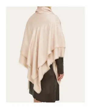FERRAGAMO Pattern Jacquar Frayed-edge Scarf
