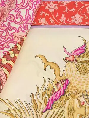 Shanghai Tang Crown Print Foulard