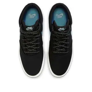Nike Charge Mid Prm