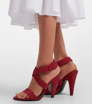 Alaïa Rouge Carmin Suede Slingback Sandals