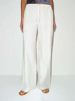 REFORMATION Gina Short Pant Relaxed Fit, Drawstring Waist - Ivory