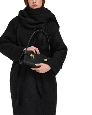 FERRAGAMO Hug East West Leather Shoulder Bag - Nero