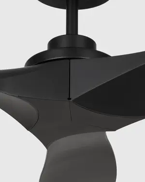 Quince Outdoor Transitional Ceiling Fan, Metal - Black