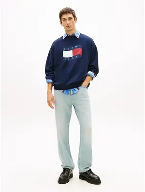 Tommy Hilfiger Wavy Flag Logo Sweatshirt