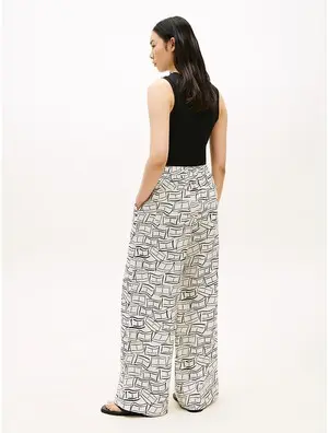 Tommy Hilfiger Relaxed Fit Printed Linen Pants - Calico
