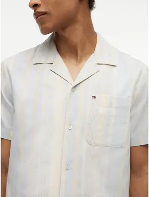 Tommy Hilfiger Regular Fit Striped Dobby Camp Shirt - Breezy Blue
