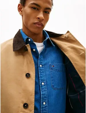 Tommy Hilfiger Relaxed Waxed Barn Jacket - Safari Canvas