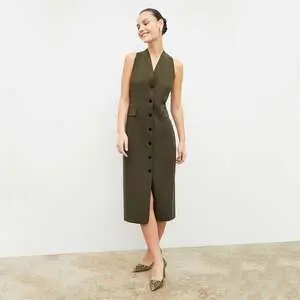 M.M.LAFLEUR The Cassandra Dress: A Versatile Sleeveless Garment