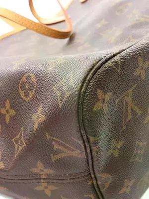 LOUIS VUITTON Monogram Canvas Neverfull Mm Tote Bag - Brown