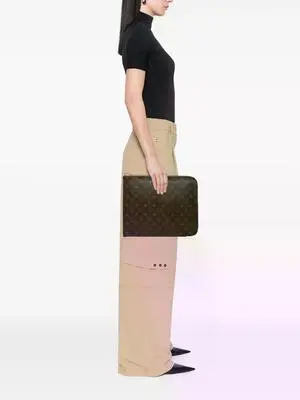LOUIS VUITTON Monogram Canvas Porte Documents Clutch Bag - Brown
