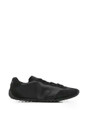 VEJA Gt Sneakers - Black