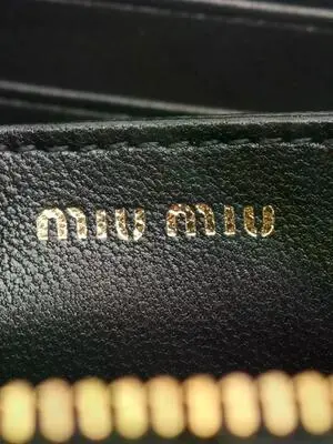 Miu Miu 2020s Matelassé Leather Wallet - Black