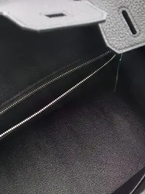 Hermès 25 Birkin Togo Tote Bag - Black