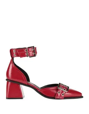 OVYE Leather Glossed Pumps