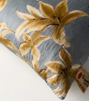 THE HOUSE OF LYRIA Lucilla Floral Cushion